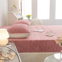 China Single Piece Winter Warm Coral Velvet Bed Cover With Non-slip Mat Ideal for Home for sale