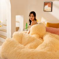 China Hotel Collection Reversible Comforter All-Season Warm Organic Breathable Puffy Quilt for sale