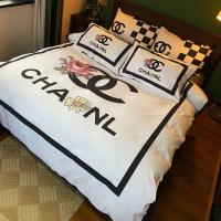 China 4-In-1 White King Size Bedding Set Satin Soft Like Silk Polyester Fabric Density for sale