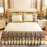 China Hotel Bedding Sets Polyester Fiber Filled Floral Plant Printed Bed Cover Fitted Skirt Sheets 3pcs Bedspread Set for sale