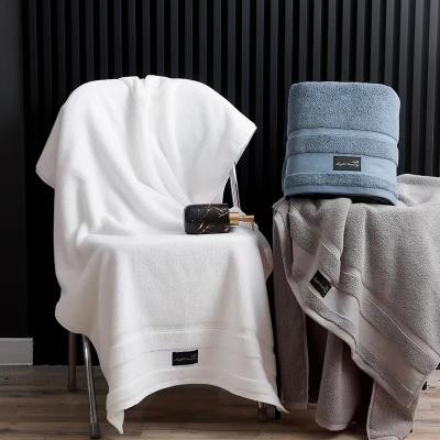 China Custom Embroidery Pure Cotton Towel Sets for Home or Hotel Vacation Rentals for sale