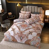 China Digital Printing Bedding Set with Polyester Comforter Cover and Luxury Bed Sheets for sale