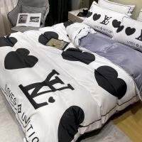 China 2023 Modern Polyester Heart Bedding Sheet Set for Luxury Bedding Quilts Duvet Cover for sale