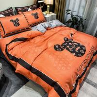 China Cartoon Bear Luxury Violent Bear Bed Sheet Duvet Cover Designer Bedding Set Sustainable for sale