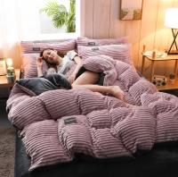 China Customized Queen King Size Bed Sheet Quilt Cover Bedding Set in 4 Grade Color Fastness for sale