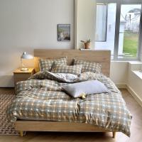 China Retro Style Checkerboard Linen Quilt Cover Bed Sheet Set for a Chic and Timeless Look for sale
