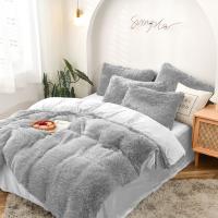 China Handmade Pink Bedding Plush Quilt Set with Super Soft Artificial Velvet and Fluffy Cover for sale