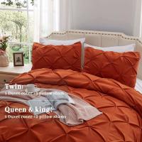 China Queen Size Solid Pinch Pleat Pintuck 3-Piece Duvet Cover Set with Diamond Embroidery for sale