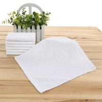 China 25*25cm Logo White Airplane Cotton Pallet Towel Antipilling and Wrinkle Fade Easy Care for sale