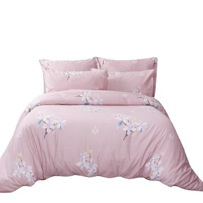 China 130 * 70 Fabric Density Bedding Set with Geometric Pattern and Customized Design for sale
