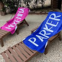 China Personalized Pool Towel Microfiber Beach Towel with Bold Font Style and Custom Name for sale