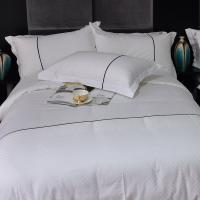 China Hotel Bed Sheet Set in 100% Cotton with 300tc Thread Count and GOOSE DOWN Filling for sale