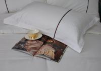China Hotel Bed Sheet Set in 100% Cotton with 300tc Thread Count and GOOSE DOWN Filling for sale