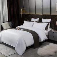 China 300TC Satin White King Size Hotel Duvet Quilt Cover Flat Sheet Set with Solid Pattern for sale
