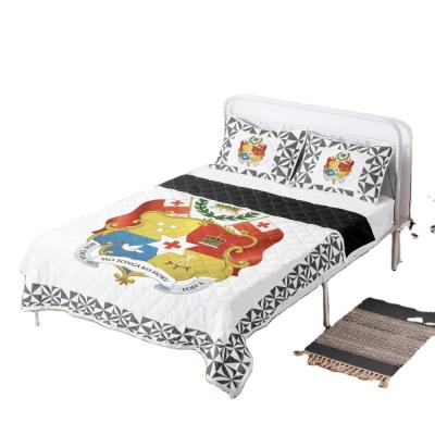 China Polynesian Tribal Quilt Bedding Set Red Tonga Design Comforter with Cotton Filling for sale