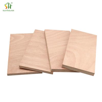China Decorative Laminated Melamine Plywood Board for Interior Exterior Decoration Use for sale