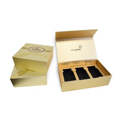 China Custom Magnetic Closure Rigid Boxes - Collapsible Paperboard Packaging with 500pcs MOQ and 200K Monthly Capacity for sale