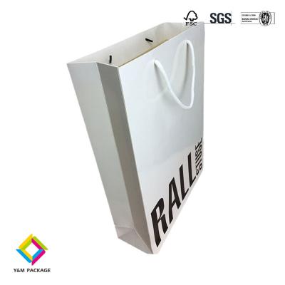 China Custom Printed Paper Shopping Bags with Twisted Paper Handle - 5000pcs MOQ, ISO 9001 Certified Packaging for sale
