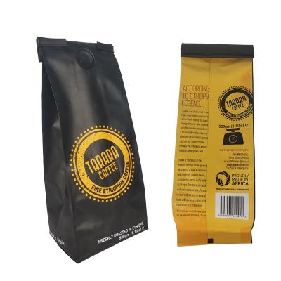 China 8 Oz Biodegradable Coffee Aluminum Foil Bag Stand Up With Valve for sale