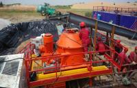 China TR Solids Control Drilling Waste Management System with 30m³/h Screw Pumps and 14-inch Decanter Centrifuge for sale