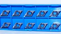 China DCGT11T304-AK Metallic Silver CNC CNMG Insert For Aluminum H10F for sale
