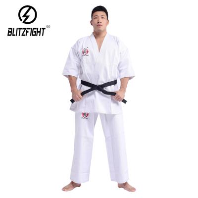 China Antibacterial Karate Uniform Gi Anti UV Design Your Own Karate Outfit for sale