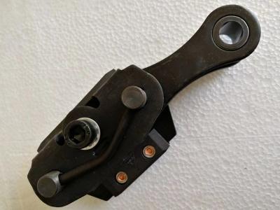 China Monforts LK LH Stenter Chain Link Manganese Steel For Stenter Machine Spare Parts for sale