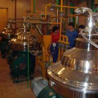 China Sus304 Disc Oil Separator 5.5kw Solid Liquid Centrifugal Separator for sale