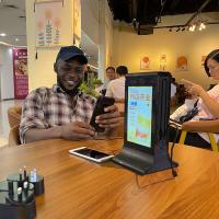 China Android Indoor LCD Advertising Display Smart Touch Screen Table for Coffee / House / Hotel for sale