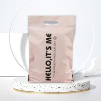 China Customizable Biodegradable Custom Printed Poly Shipping Bags With Handles Waterproof for sale