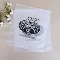 China Customizable EVA CPE/PE Clear Zip Bags For Clothes With Easy Open Close Sealing for sale
