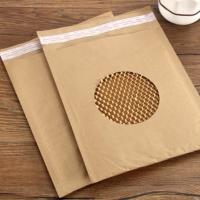 China Biodegradable Honeycomb Kraft Paper Mailing Bags Shock Absorbing For Gift Wrapping for sale