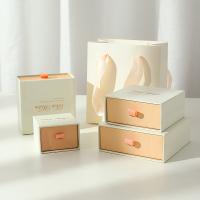 China Micro Corrugated Carton Recycled Packaging Boxes Business Gift Box for sale
