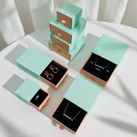 China Micro Corrugated Carton Recycled Packaging Boxes Business Gift Box for sale