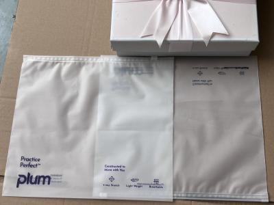 China Shoes Clothing Travel Custom Frosted Zipper Bags With Zipper Closure for sale