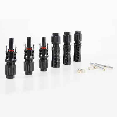 China 12-8 AWG Solar Panel Connectors With -40°C To +105°C Operating Temperature And 2 Contacts For Reliable Solar Energy Transfer for sale