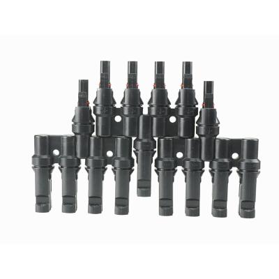 China 30A Class II Solar Branch Connector 4 To 1 With IP67 Protection Rated 1000VDC for sale