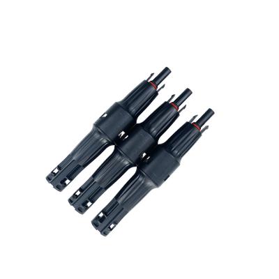 China 30A 1500V IP67 Solar Fuse Connector for 2.5-6mm² Cables with UL94-V0 Certification for sale