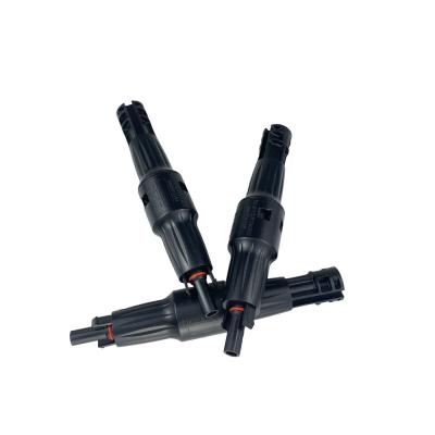 China 1500V 30A IP67 Solar Fuse Connector for 2.5-6mm² Cables with UL94-V0 Rating for sale