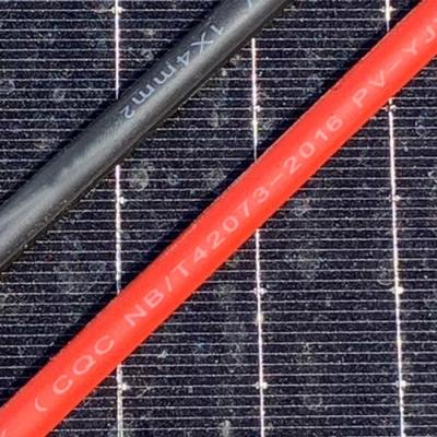 China 100meters Roll Copper Conductor Xlpe Jacket Tuv 12awg 4mm2 Solar Cable Pv Wire for sale