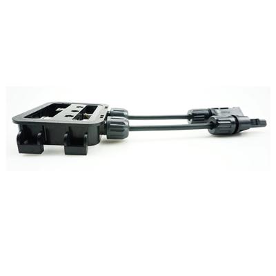 China Self-Locking 1000V DC Solar PV Junction Box with IP67 Protection and UL94-V0/5VA Flame Resistance for sale