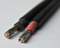 China XLPE Jacket Flat Twin Core Solar Cable 2.5mm² 1800V DC with Tinned Copper Conductor 41A Rating for sale