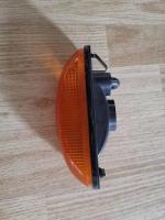 China Hyundai Trago HD 260 Truck Parts Small Side Lamp Plastic Yellow OEM 92303-7M001 92304-7M001 for sale
