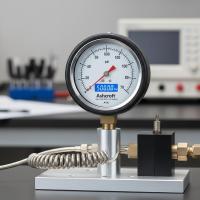 China Ashcroft  A4A is a high-performance high-precision pressure gauge that is an ideal product for testing, calibrating, and validating system applications. for sale