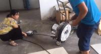 China 17 Inch Vinyl Floor Buffer Scrubber With Aluminium Body for sale