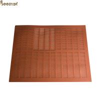 China Hot Sale Propolis Trap Beehive And Frame Propolis Collector Beekeeping Tools for Apiary for sale