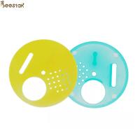 China Plastic Bee Round Shape Disc Beehive Entrance For Beekeeping Apiculture Beehive Gate for sale