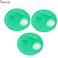 China Plastic Bee Round Shape Disc Beehive Entrance For Beekeeping Apiculture Beehive Gate for sale