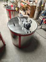 China 8 Frames Electric Honey Extractor With 4 Hinges On The Lid Of The Honey Extractor for sale