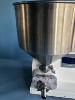 China Smart Beekeeping Equipment Viscous Liquid Weighing Filling Machine for sale